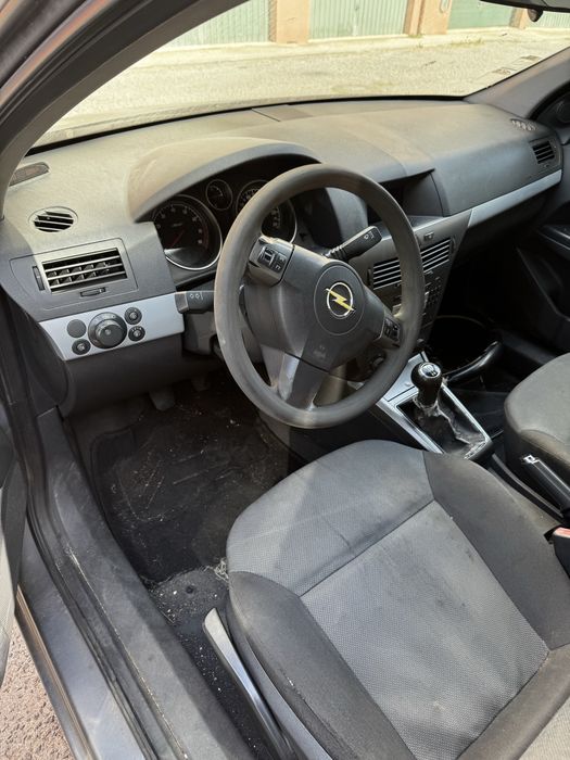 Opel astra H 2006 (vendo ou troco) Algueirão-Mem Martins • OLX.pt