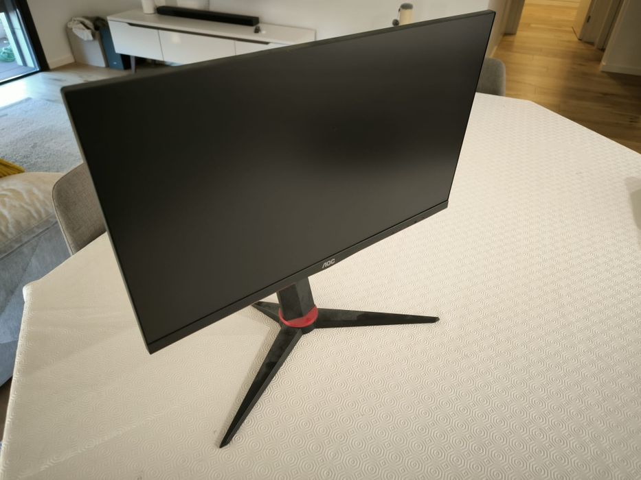 Monitores AOC 24 polegadas 144Hz/70Hz Mafamude E Vilar Do Paraíso • OLX ...