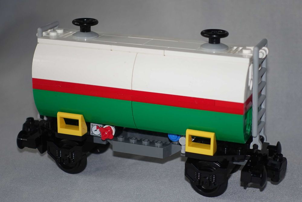 LEGO train, Gratis wysyłka, dwie cysterny, ciekawe wagony do pociągu ...