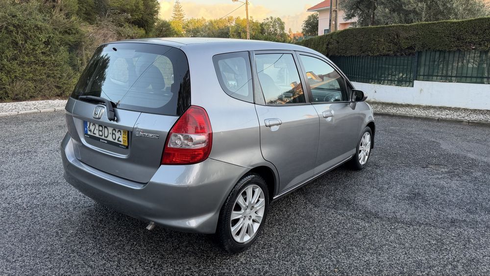 HONDA JAZZ 1.3 GASOLINA APENAS 118.000 KMS CAIXA AUTOMATICA Cascais E Estoril • OLX.pt