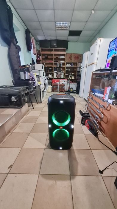 JBL Partybox 310: 15 000 грн. - Портативна акустика Миколаїв на Olx