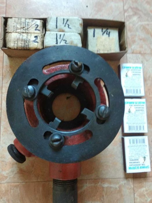 Резьбонарезной инструмент клупп трубный: 2 600 грн. - Ручной инструмент ...