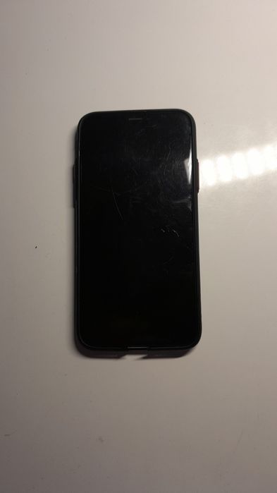 Iphone X 64gb dziala w 100% Trześń • OLX.pl