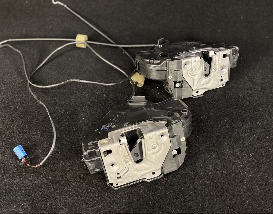 Mercedes E W211 zamek drzwi tylnych prawy lewy Chocianowiec • OLX.pl