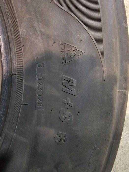 Opony do samochodów ciężarowych i naczep Jankowice • OLX.pl