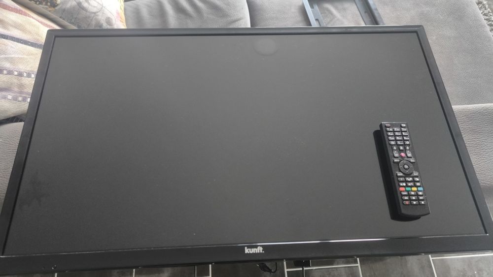 TV LCD Kunft 32'' com comando e suporte de parede Eiras E São Paulo De ...