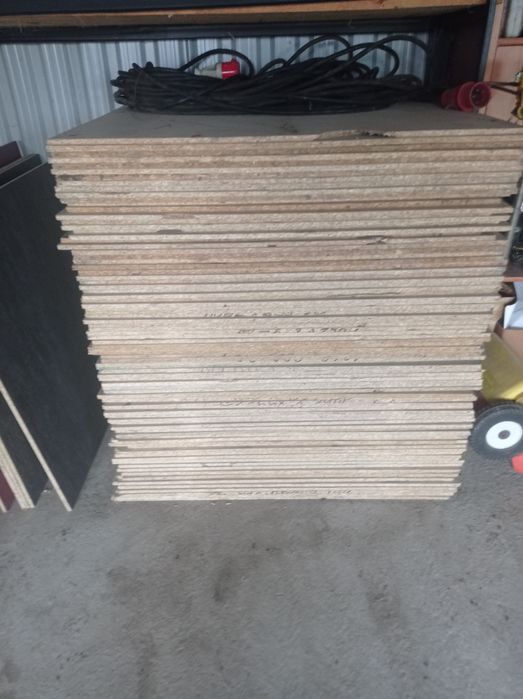 Płyty wiórowe gr,12mm metr kwadratowy nie osb Kowal • OLX.pl