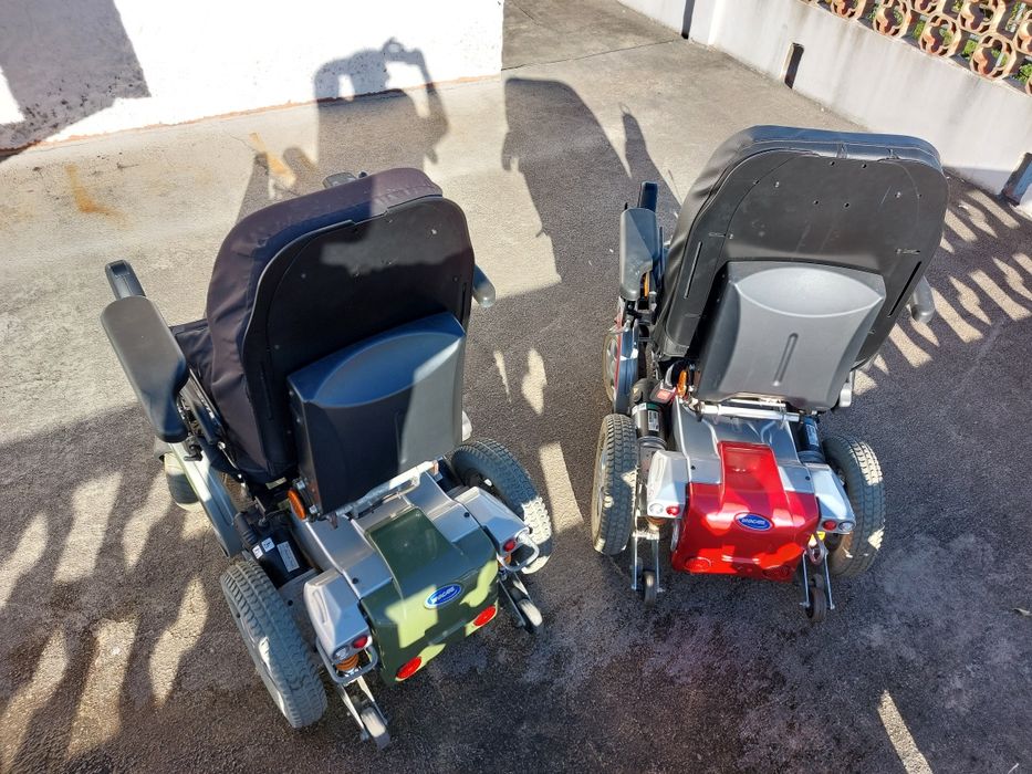 2 Cadeira de Rodas eléctrica Invacare Storm 4 Cadaval E Pêro Moniz • OLX.pt