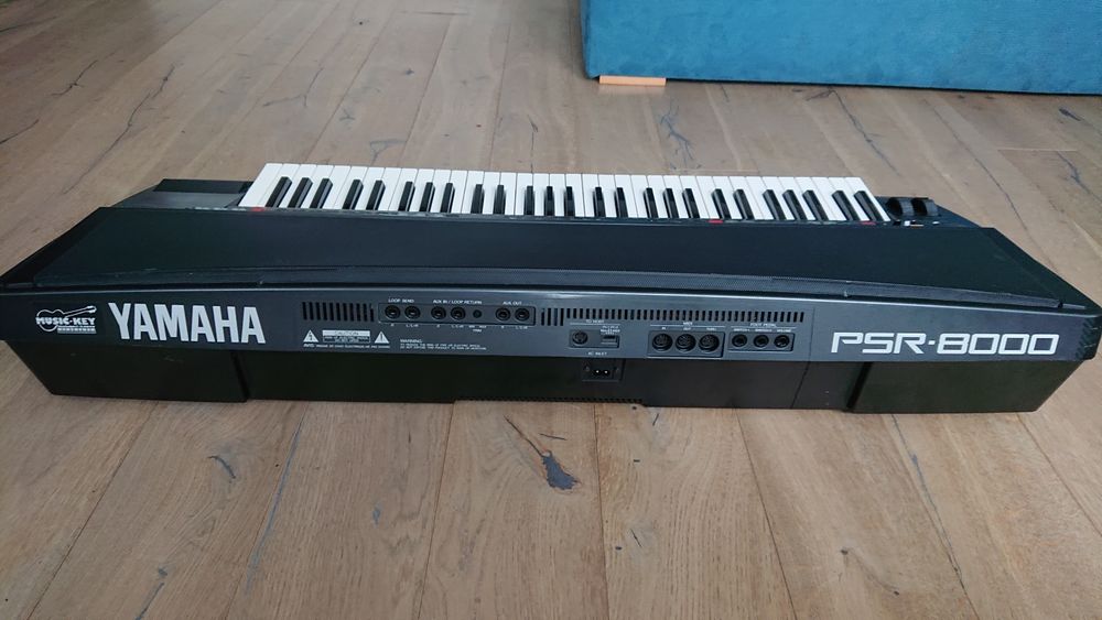 Yamaha PSR 8000 hd Tarnowiec • OLX.pl