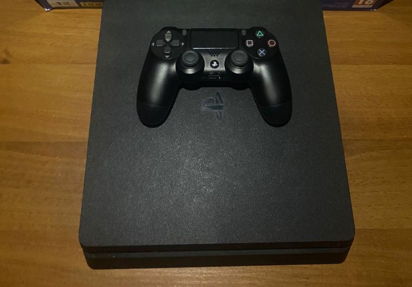 Ps4 slim 500 gb olx store