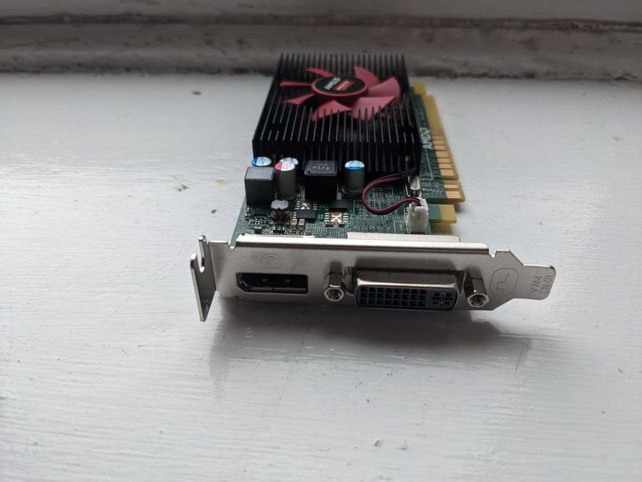 Відеокарта AMD Radeon R5 340X, 2 GB DDR3, / 1x DVI, 1x DisplayPort: 500 ...