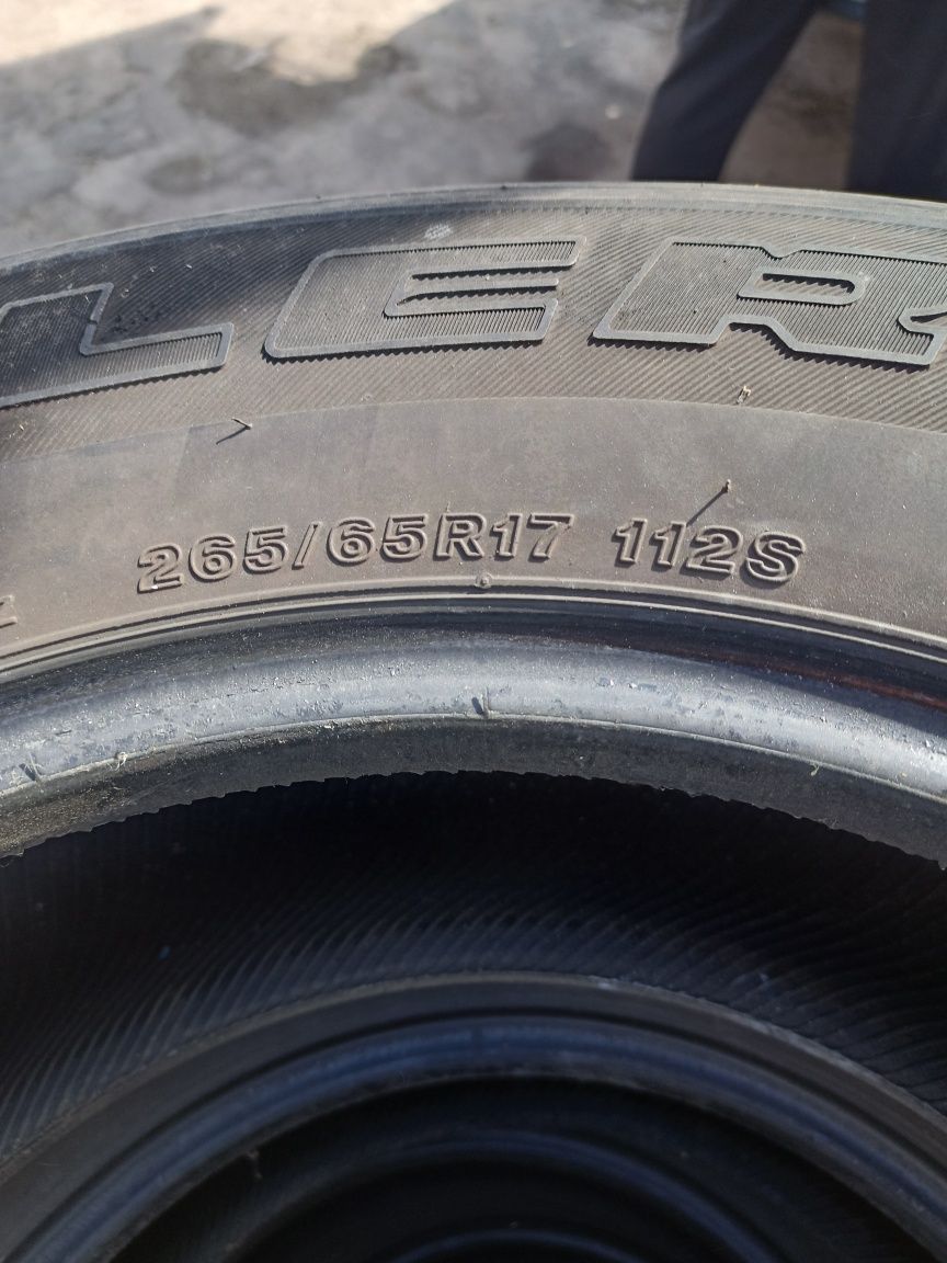 Резина літня Bridgestone 265/65/17: 170 грн. - Автошини Житомир на Olx