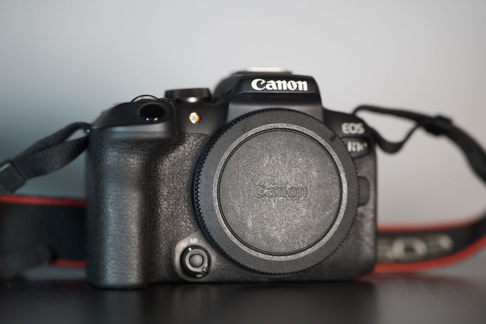 Canon EOS R10 Body + 2 Akumulatory i ładowarka Gorzędziej • OLX.pl