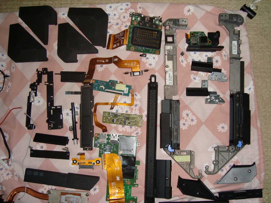 Dell p46g разборка: 3 500 грн. - Другие запчасти для ноутбуков Киев на Olx
