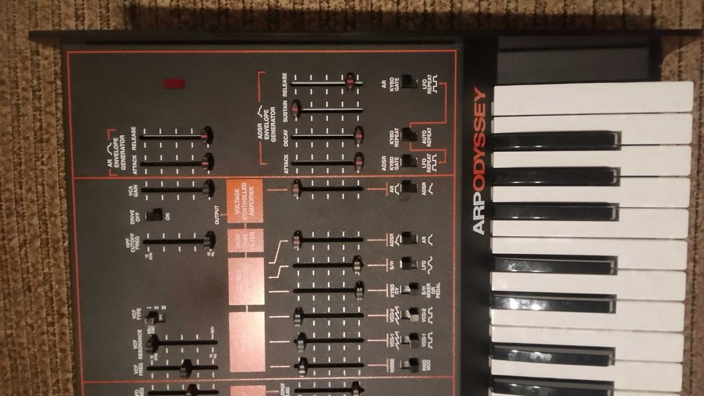 Korg Arp Odyssey Rev.3 syntezator analogowy stan idealny Katowice Osiedle Tysiąclecia • OLX.pl