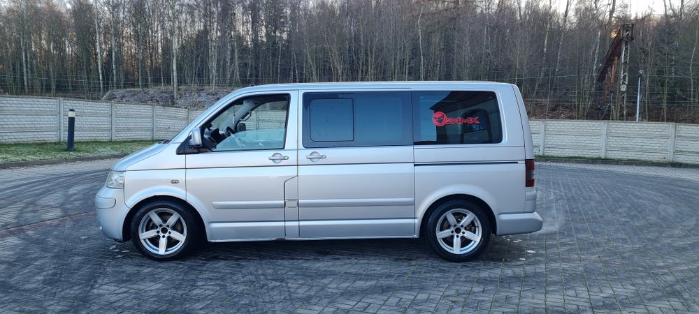 VW Multivan T5 Highline 2.5 TDI Boguszów-Gorce • OLX.pl