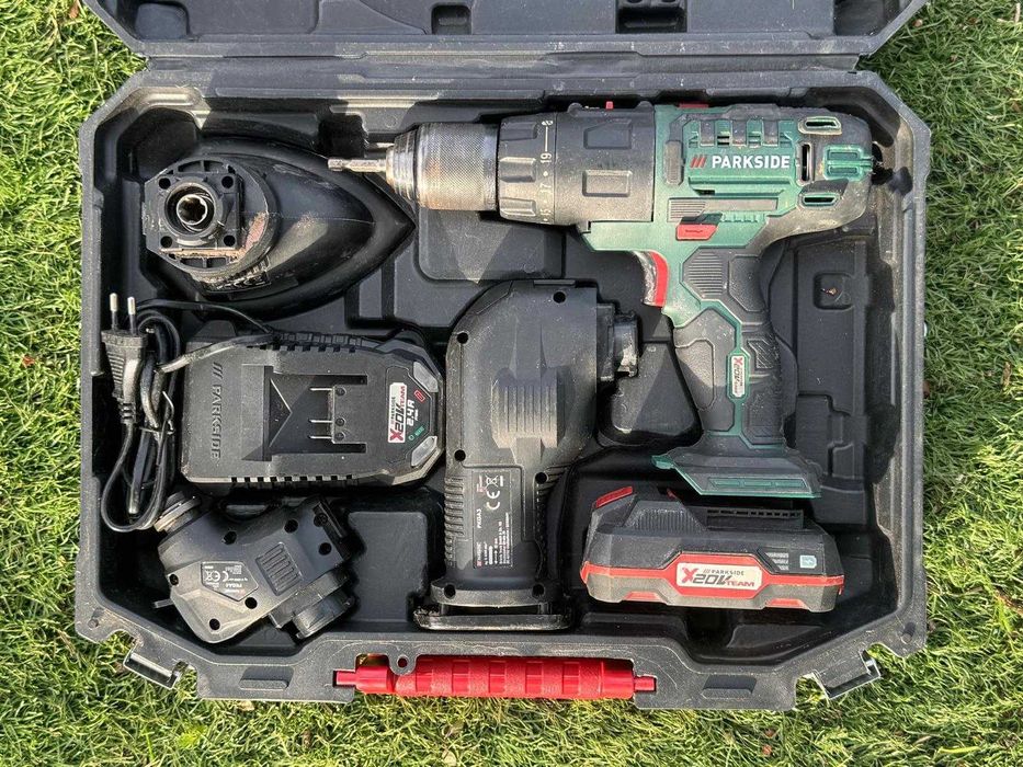 Reservado: Kit Multiferramentas Parkside 20V: Berbequim + Multifunções ...