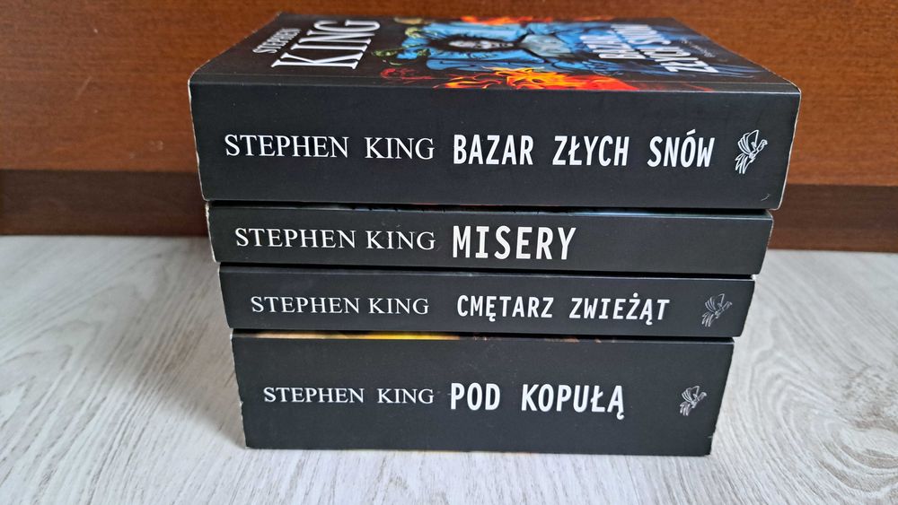 Stephen King Cmętarz zwieżąt + Pod kopułą + Misery + Bazar złych snów ...