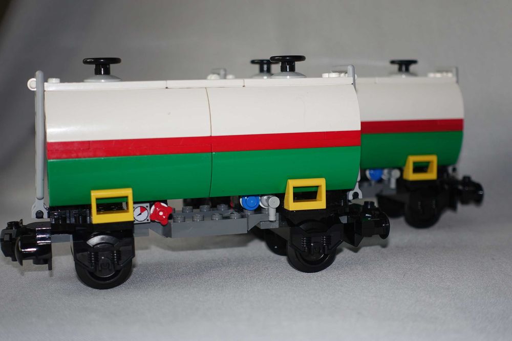 LEGO train, Gratis wysyłka, dwie cysterny, ciekawe wagony do pociągu ...