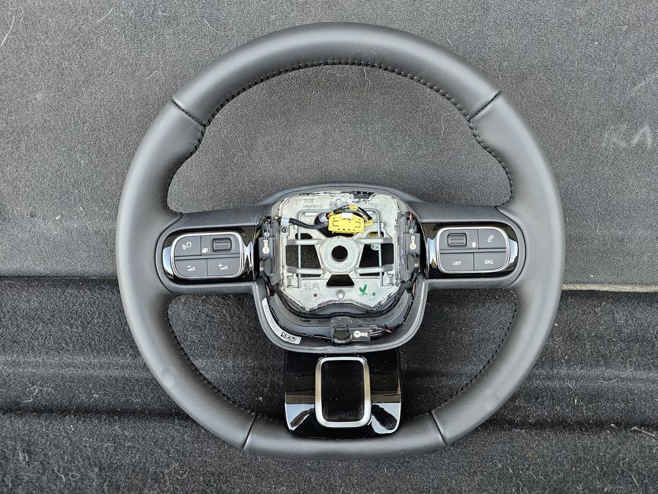 Volante em pele Citroen C3 C4 Berlingo C5 entre outros Guilhabreu • OLX ...