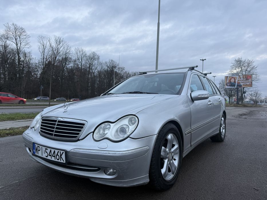 Mercedes C 220CDI/2002r/2.2 CDI/140KM/salon PL Łódź Polesie • OLX.pl