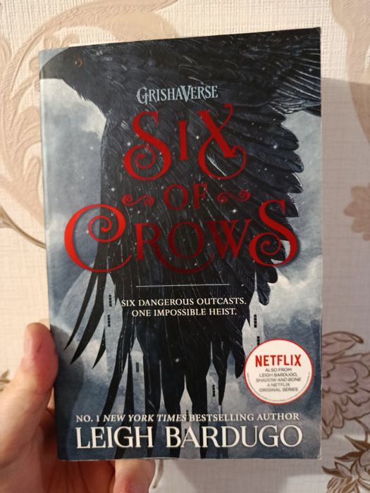 Six of crows, Lee Bardugo, книга англійською: 480 грн. - Книги ...