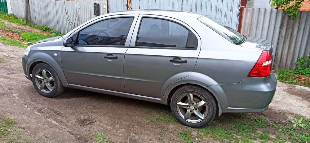 Шевроле Авео т250: 3 700 $ - Chevrolet Люботин на Olx