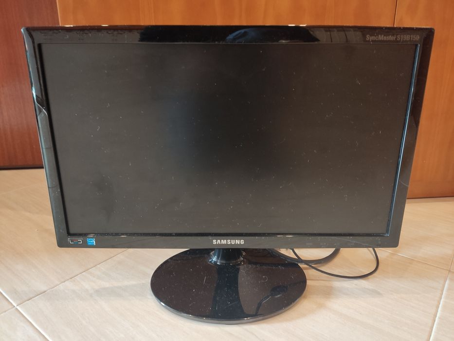Monitor LCD Samsung SyncMaster 19 Alverca Do Ribatejo E Sobralinho ...