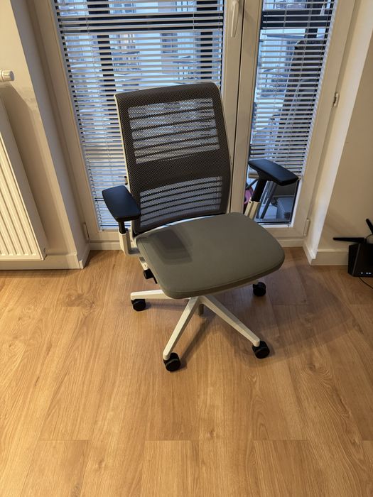 Steelcase Think v2 fotel biurowy ergonomiczny jak nowy Warszawa Mokotów ...