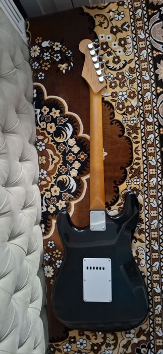 Електрогітара Чорно-білий стратокастер Deviser lg1: 3 900 грн. - Електрогітари Синевир на Olx