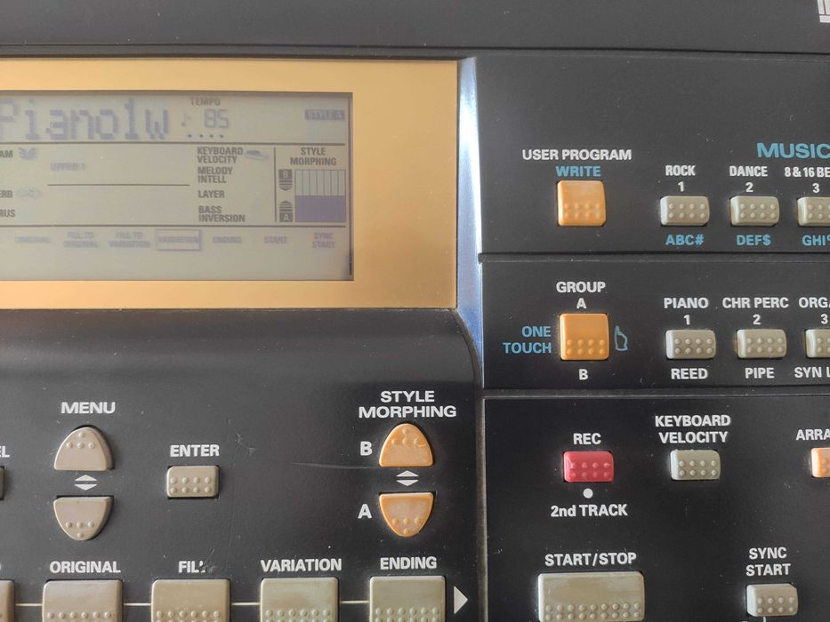 Teclado Roland EM-50 Porto • OLX.pt