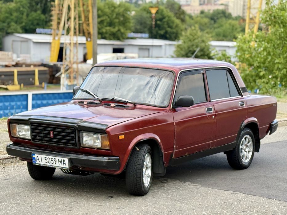 Продам ВАЗ 2107 Срочно: 800 $ - ВАЗ Київ на Olx
