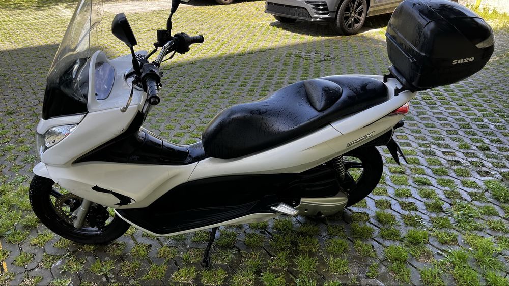 Honda PCX 125 ano 2011 Arroios • OLX.pt