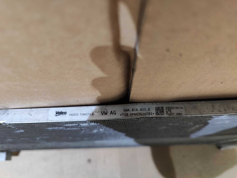 Радіатор кондиціонера audi a3 8v/q3 f3/ vw golf 7/t-roc a11 5WA816411E ...