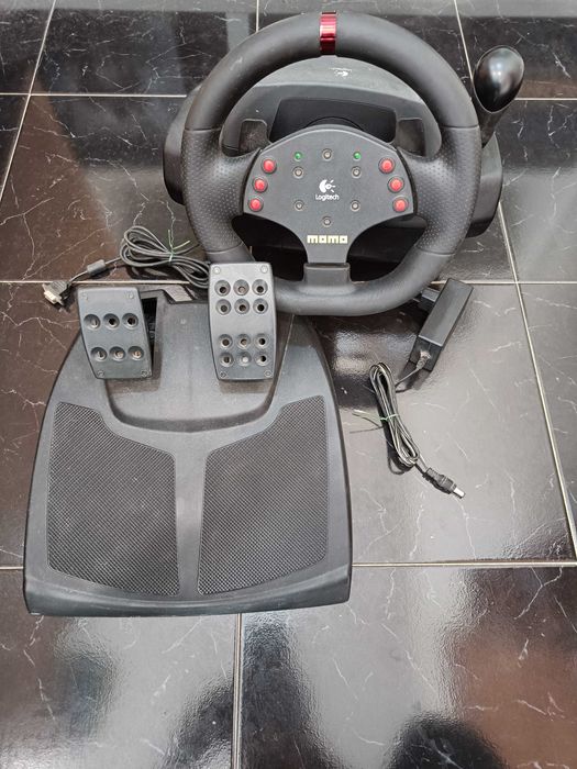 Logitech Momo Racing Force Feedback Wheel Almada • OLX Portugal