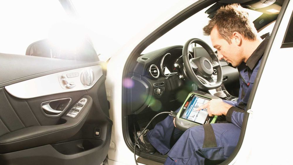 Bosch KTS 350 Sistema de Diagnóstico mais Avançado do Mercado c/ Lic ...