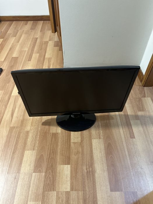 Monitor para PC 29’’ São Victor • OLX.pt