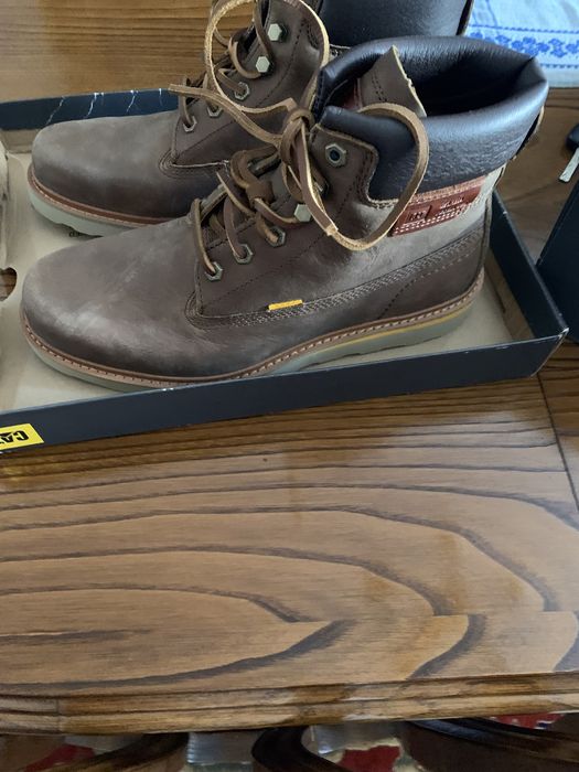 Botas da marca Cat Santo António dos Olivais • OLX Portugal