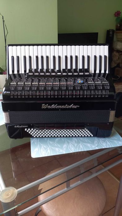 Akordeon Weltmeister Meteor 120b stan bdb Brzeziny • OLX.pl