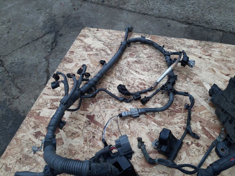 Wiązka Silnika Toyota Sienna 11-16r 3.5 Nawojowa Góra • OLX.pl