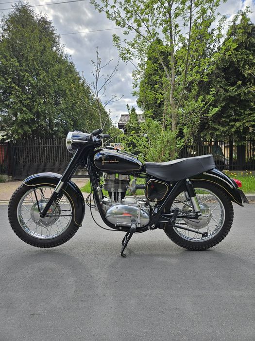 Sprzedam pięknego Junaka M10 Marki • OLX.pl