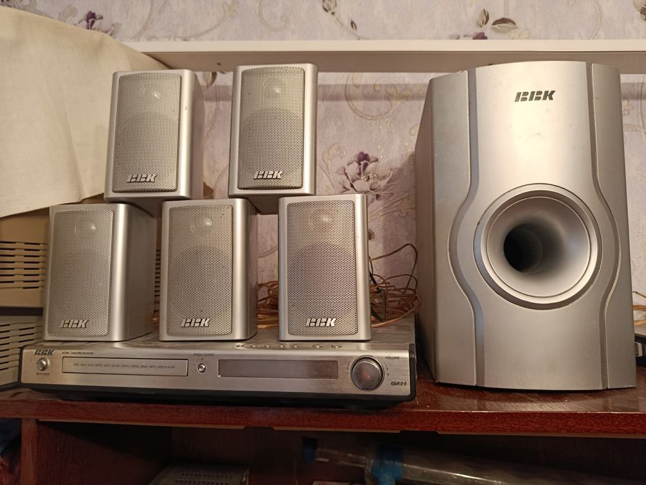 Музыкальный центр BBK DK1010S: 1 500 грн. - Музичні центри Бобрівка на Olx