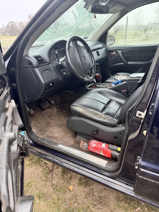 Mercede ML 400 W163 Gościmiec • OLX.pl