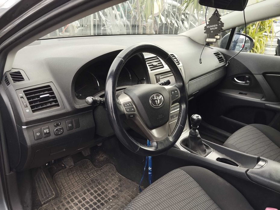 Toyota Avensis T27 2.0 D4D kombi 2011r.Element wnętrza ! Czytaj opis ...