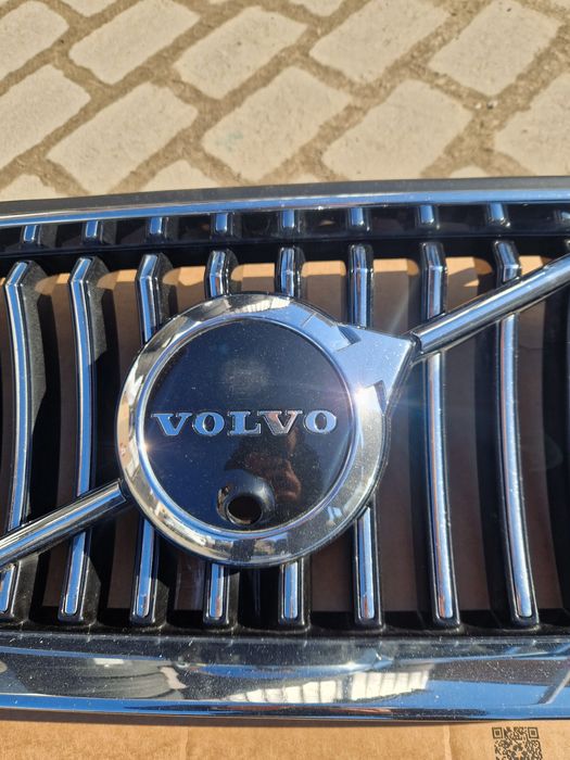 Volvo xc90 решітка радіатора, передня, решотка, під камеру 31698400: ...