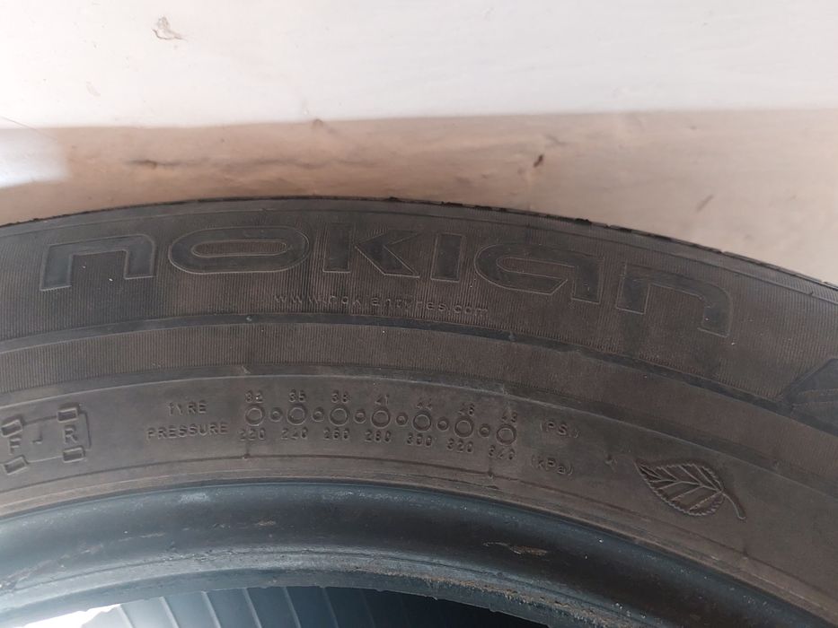 Продам резину на 17 в идеале: 1 400 грн. - Автошини Мирноград на Olx