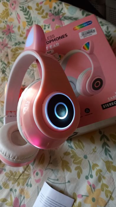 Безпровідні дитячі навушники Cat Ear CXT - B39: 370 грн. - Навушники ...