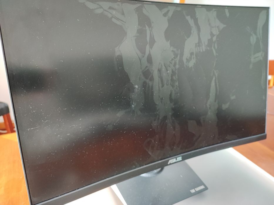 Monitor Asus TUF gaming 24 polegadas partido Paranhos • OLX.pt