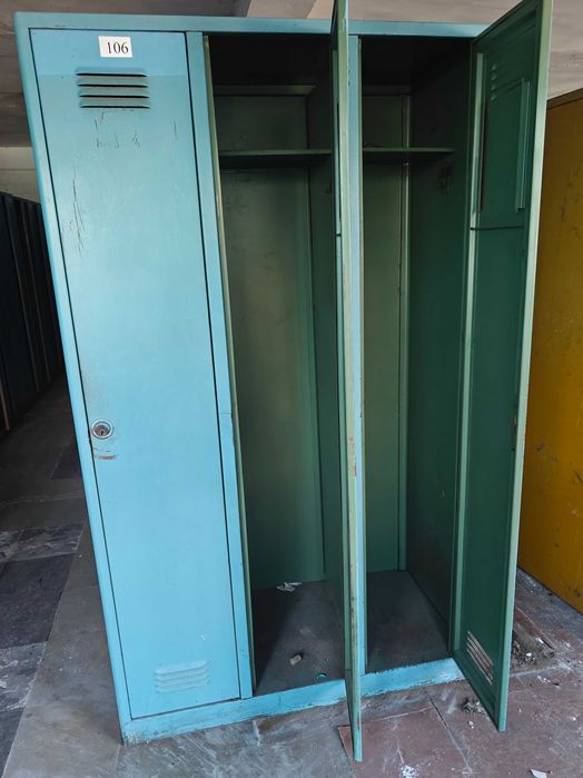 Шафа металева для персоналу для роздягальні 1 100 грн Офісні меблі Київ на Olx