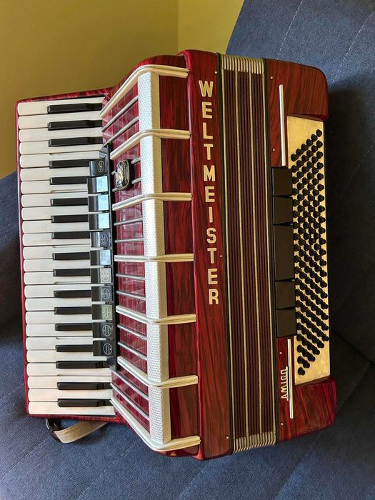 Akordeon Weltmeister Amigo 120 basów Wierzchowisko • OLX.pl